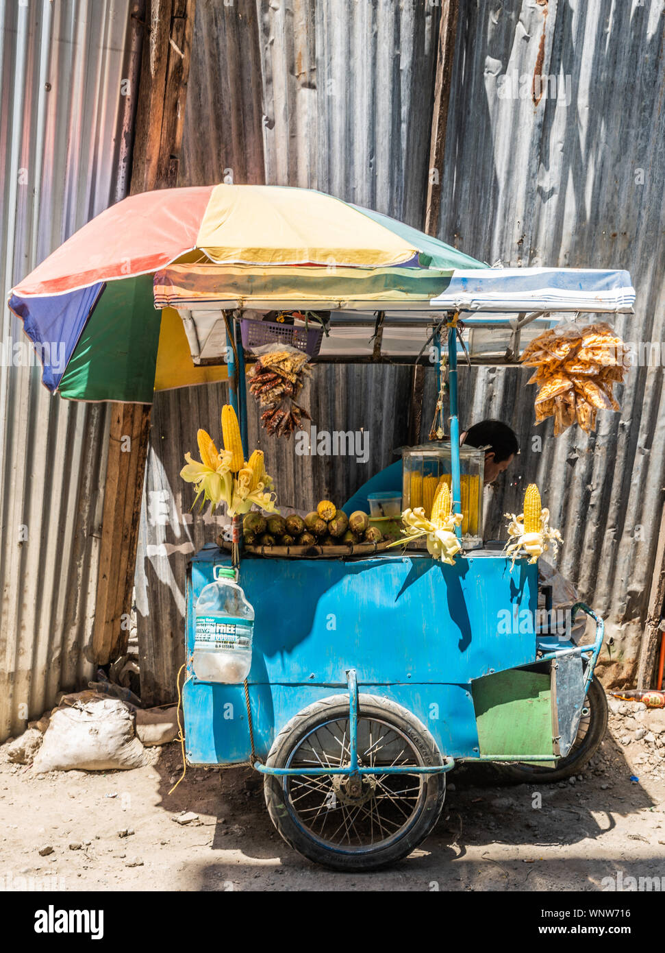 Food cart philippines hi-res stock photography and images - Alamy