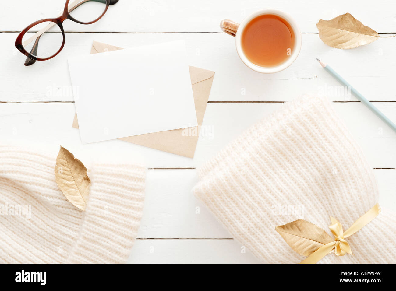 Cozy fall card hi-res stock photography and images - Alamy