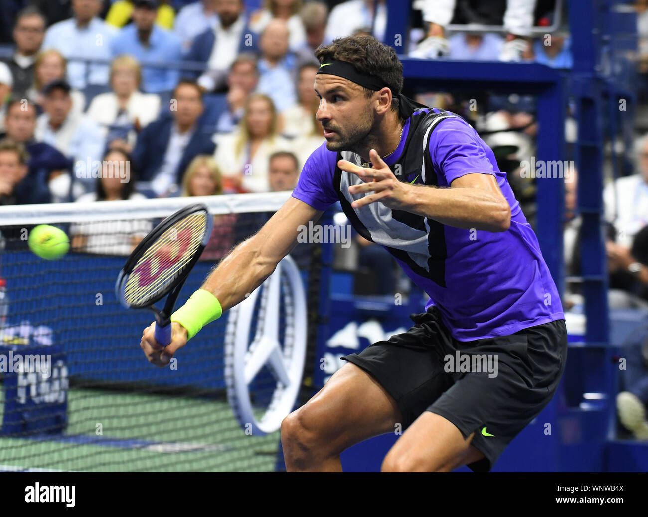 Mens final 2019 us open hi-res stock photography and images - Alamy