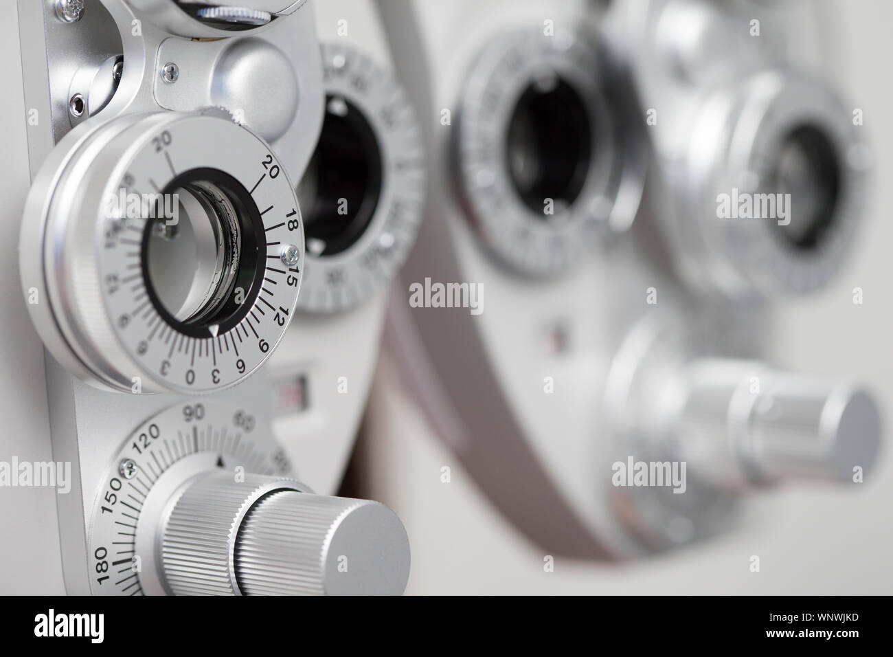 Eye exam close up hi-res stock photography and images - Alamy