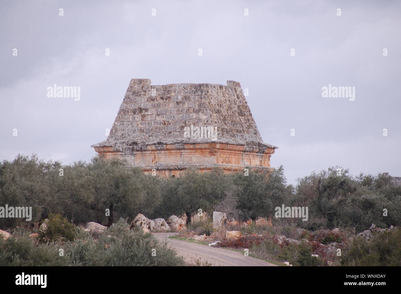 The ruins of Al Bara Stock Photo - Alamy
