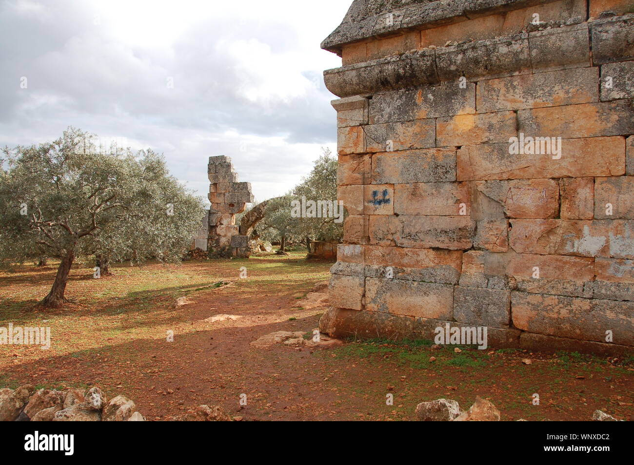The ruins of Al Bara Stock Photo - Alamy