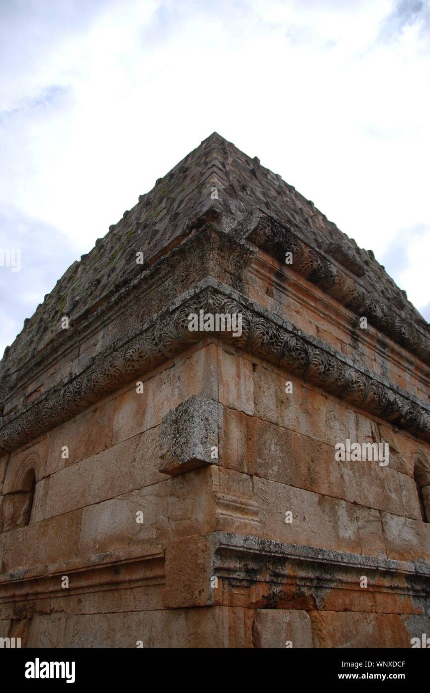 The ruins of Al Bara Stock Photo - Alamy