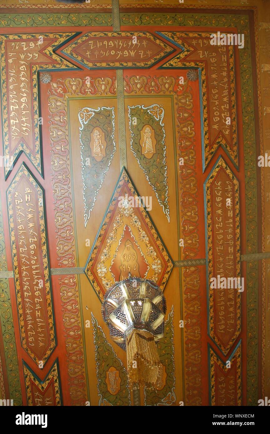 Syrian lamps hi-res stock photography and images - Alamy