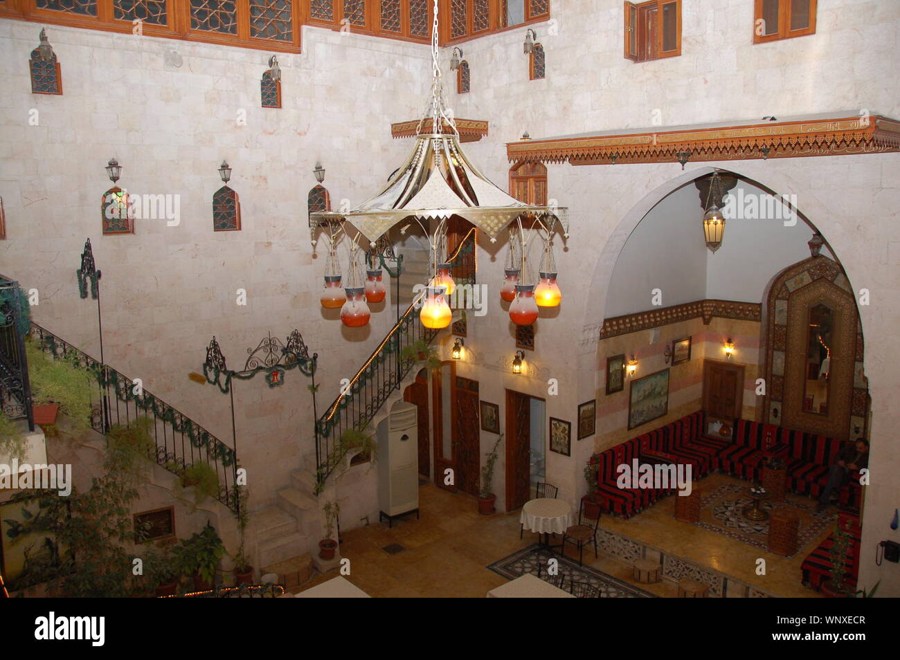 Decorative islamic ceiling syria hi-res stock photography and images ...