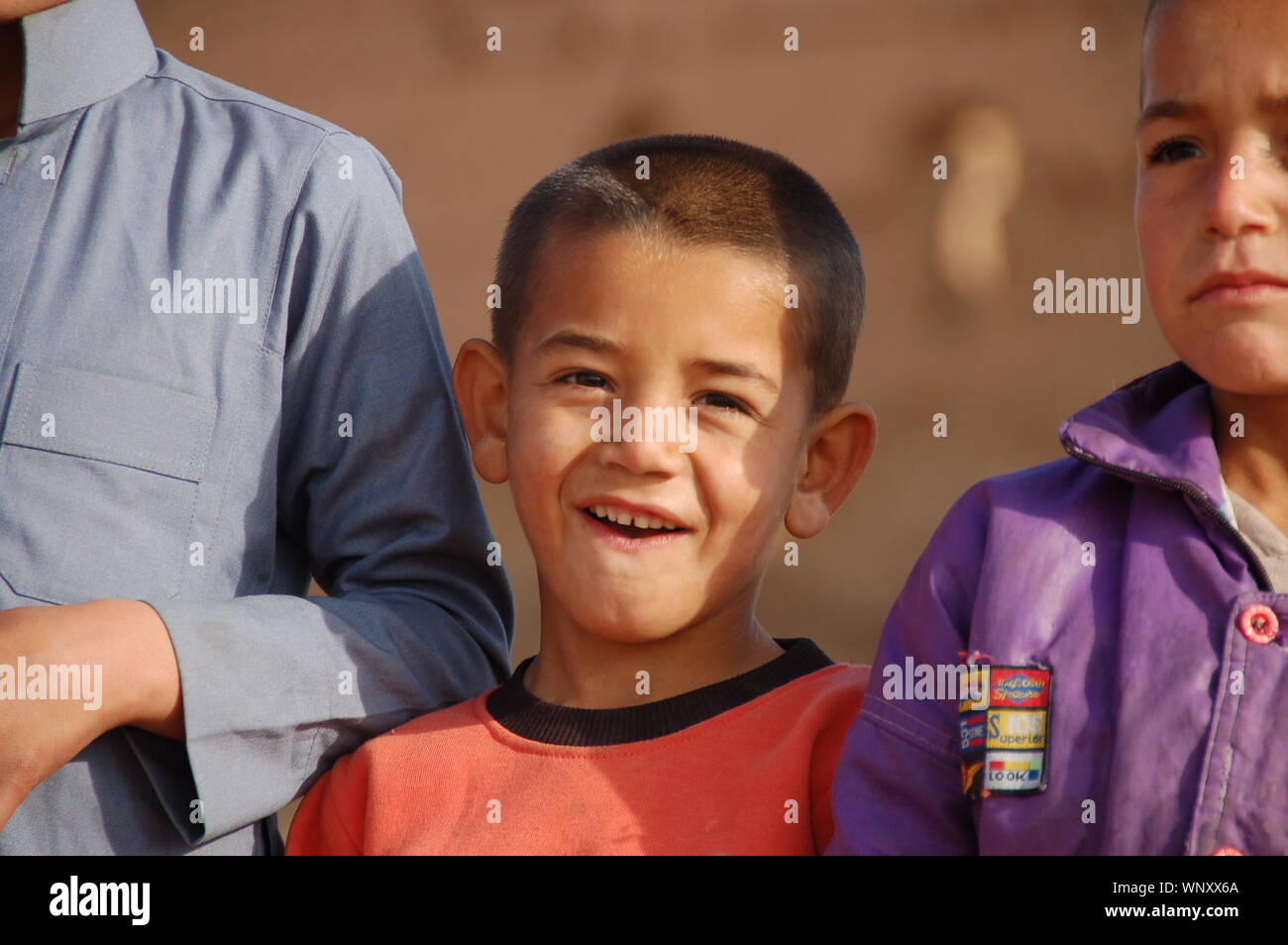 Happy children syria play hi-res stock photography and images - Alamy