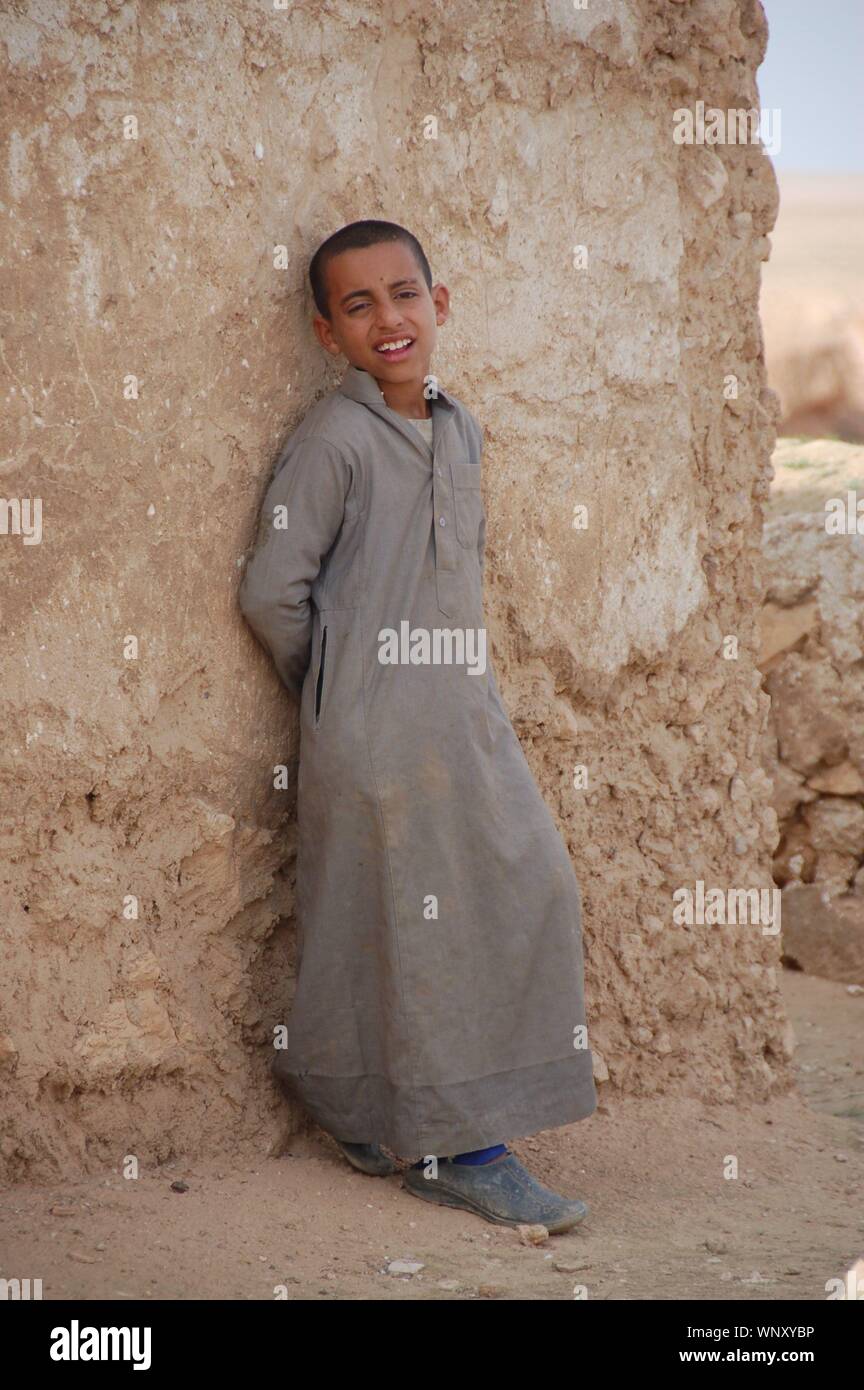 Muslim clothing boy syria hi-res stock photography and images - Alamy