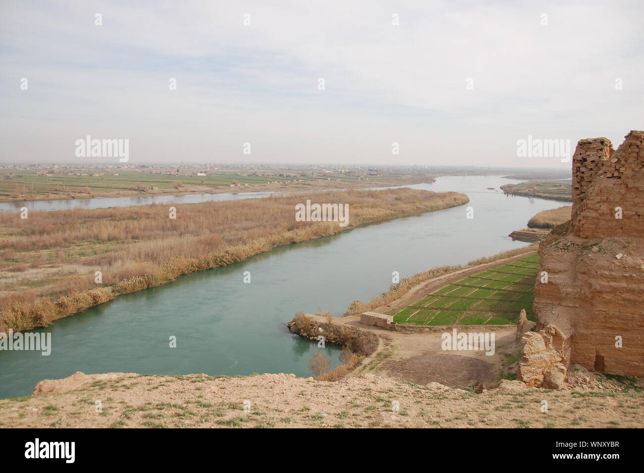 Euphrates river syria hi-res stock photography and images - Alamy