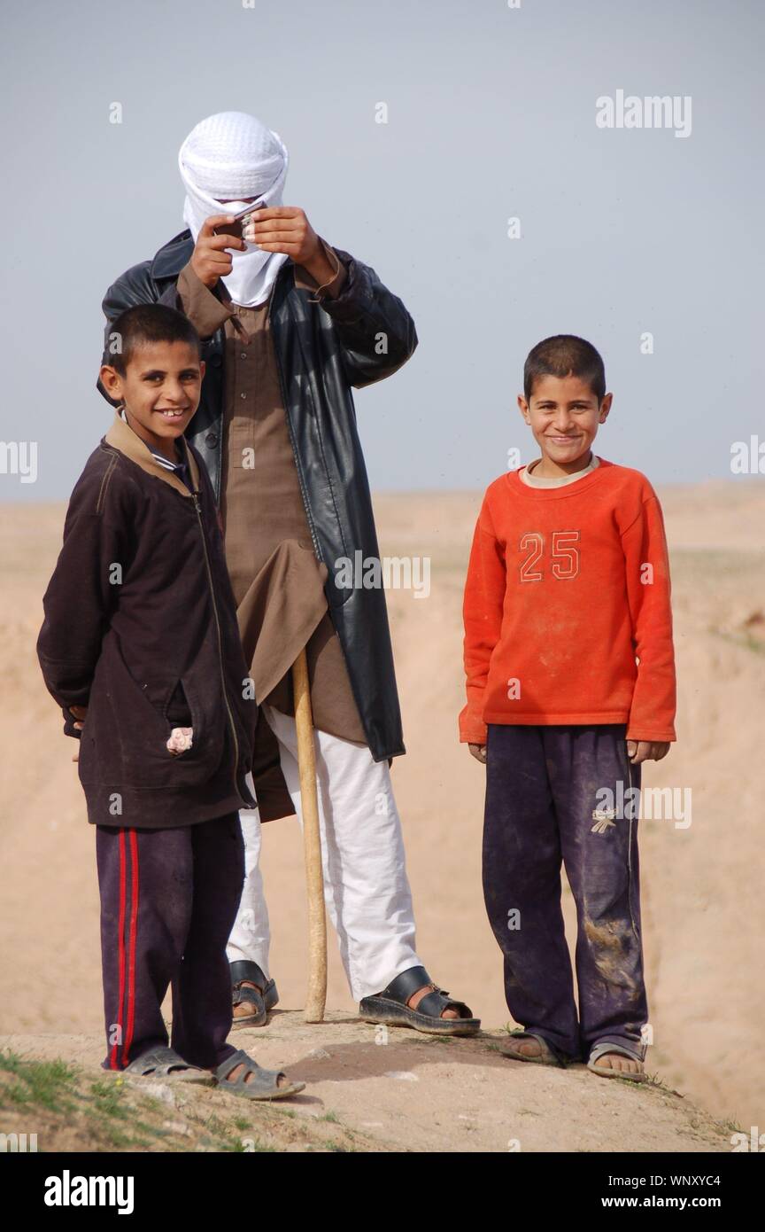Young muslim woman syria hi-res stock photography and images - Alamy