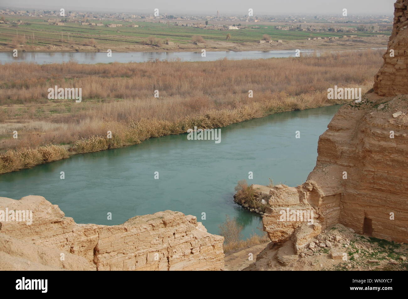 Euphrates river field hi-res stock photography and images - Alamy
