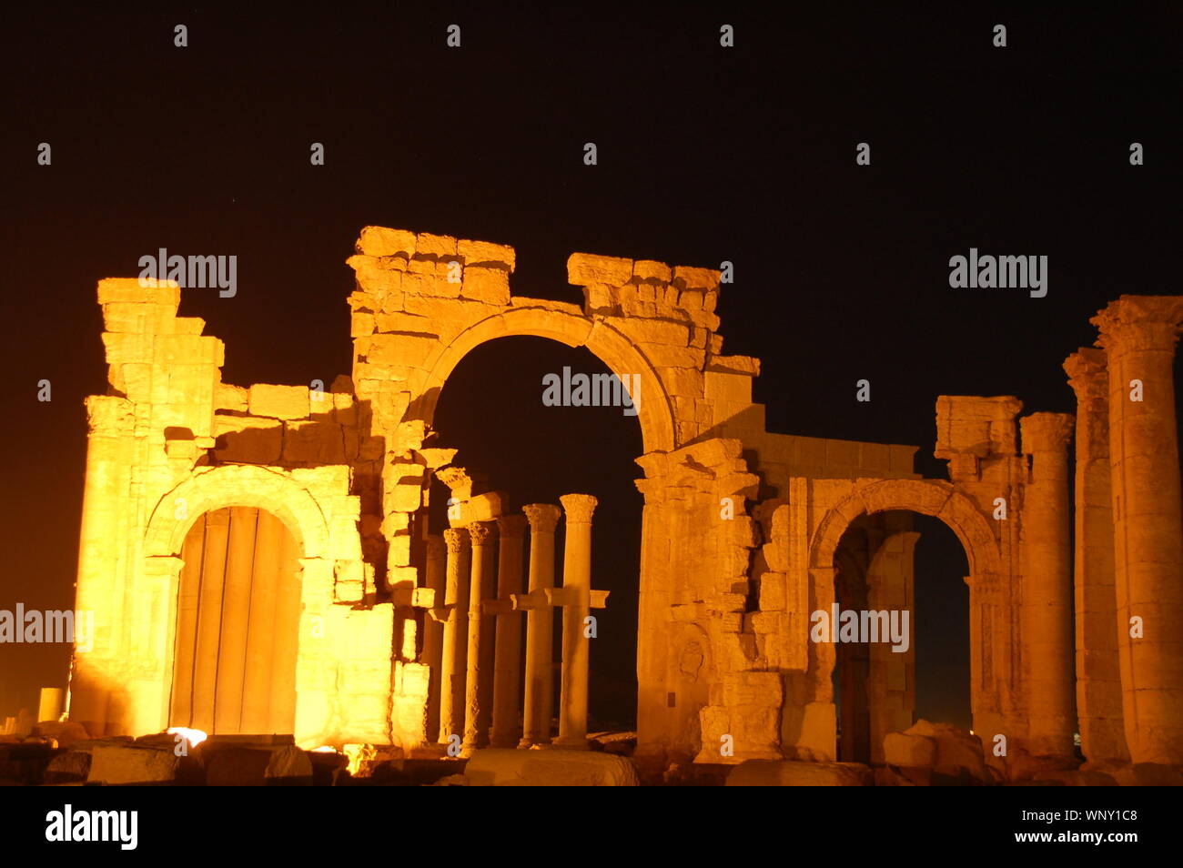 Ruins of Palmyra (Tadmor Stock Photo - Alamy