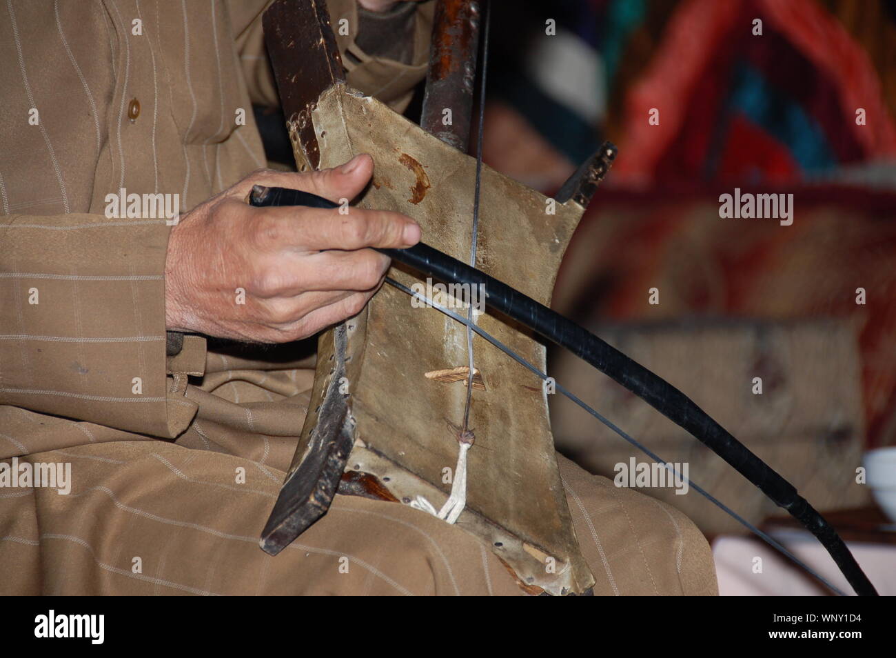 Traditional jordanian musical instrument hi-res stock photography and ...