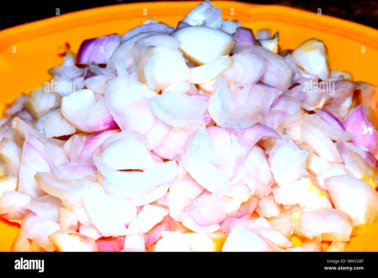 Finely sliced onion hi-res stock photography and images - Alamy