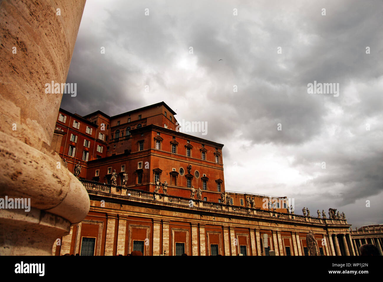 Vatican sky hi-res stock photography and images - Alamy