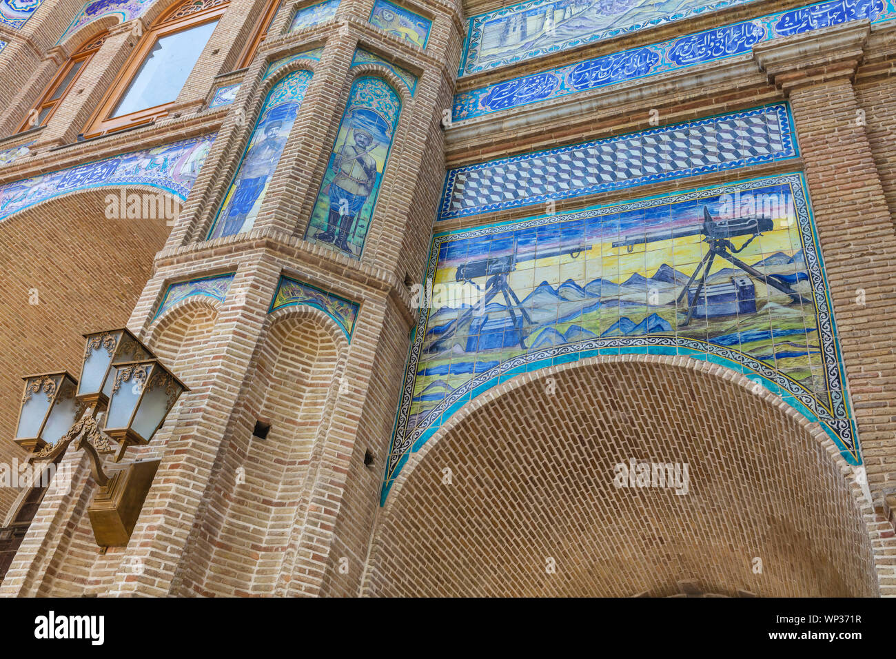 Tehran iran gate hi-res stock photography and images - Alamy
