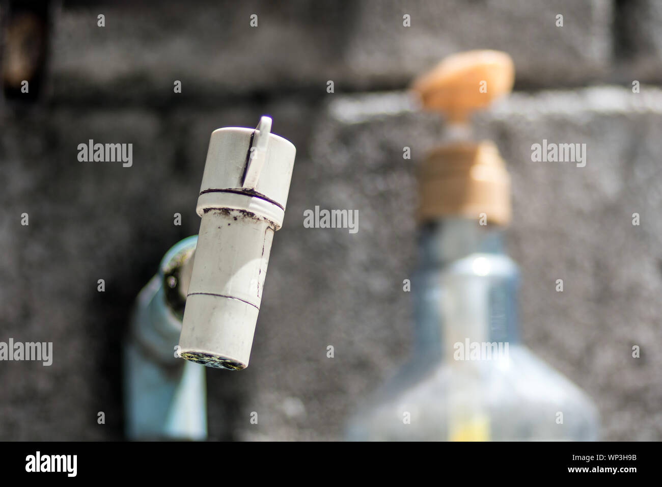 Dishwashing equipment hi-res stock photography and images - Alamy