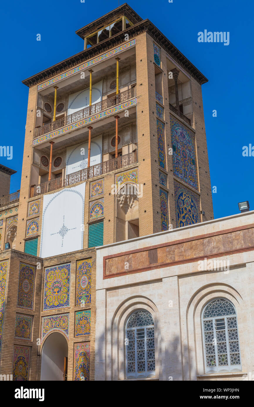 Shams building hi-res stock photography and images - Alamy