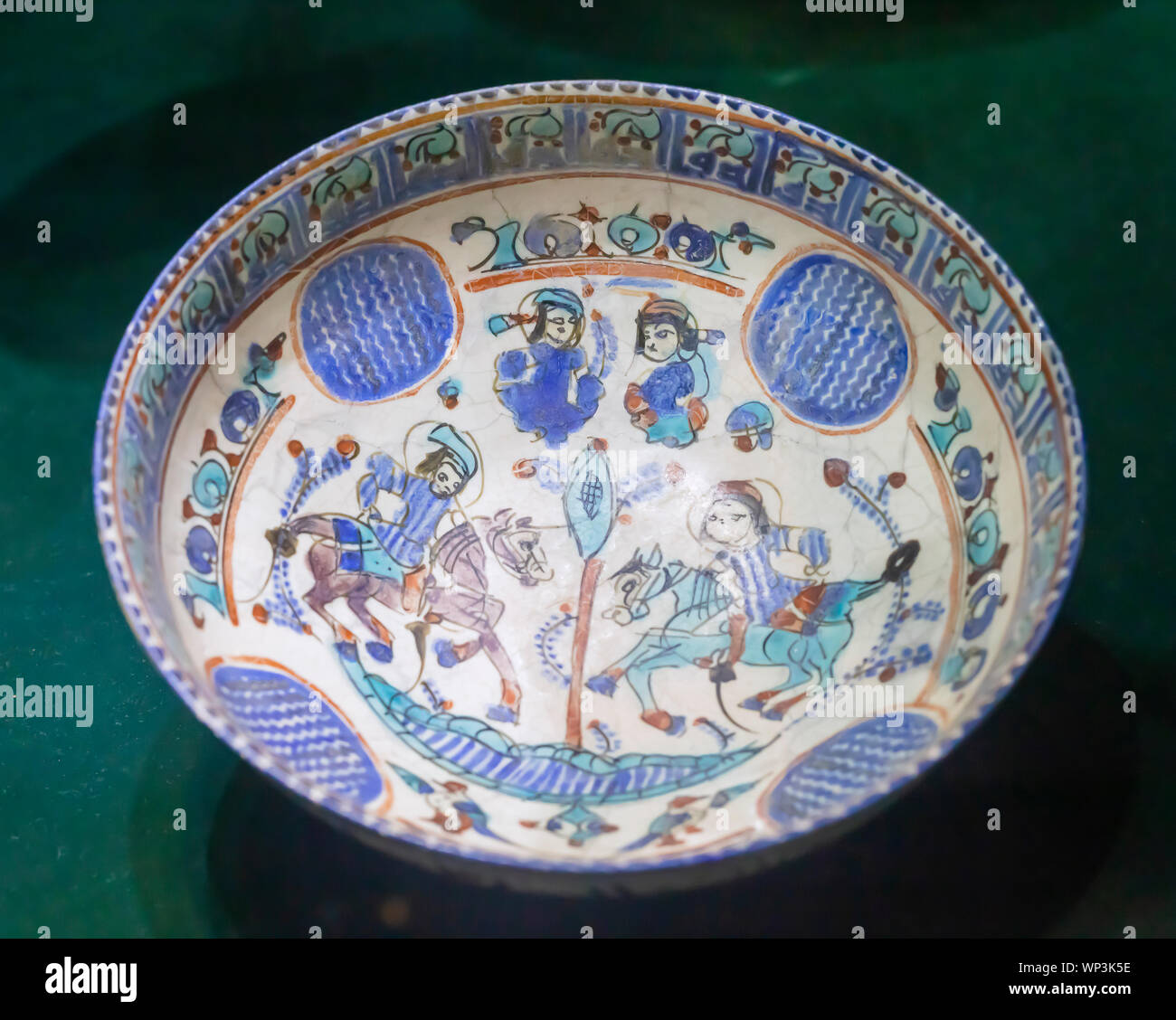 Pottery bowl, Reza Abbasi Museum, Tehran, Iran Stock Photo - Alamy
