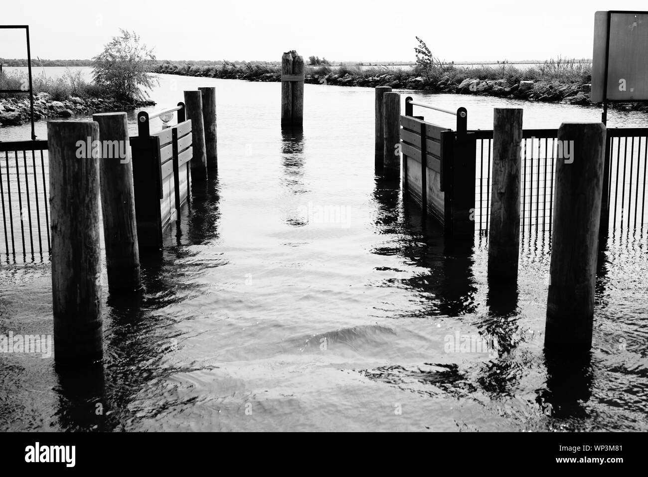 waterway, water, river, travel, boat, canal, architecture, city ...
