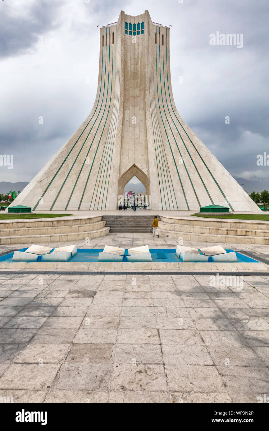 Tehran 1970s hi-res stock photography and images - Alamy