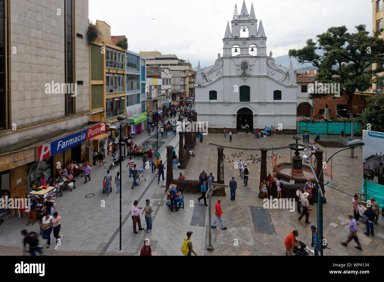 Medellin city top hi-res stock photography and images - Alamy