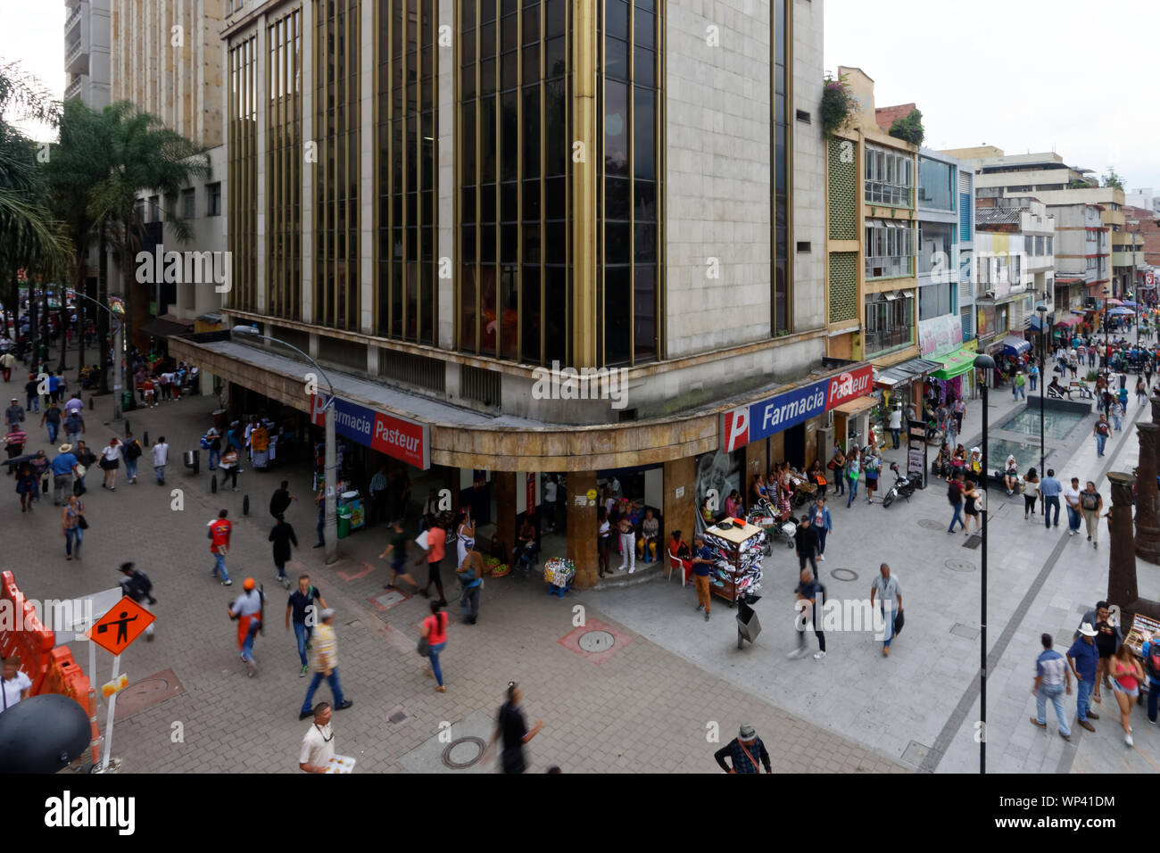 Streets and squares of downtown Medellin Stock Photo - Alamy