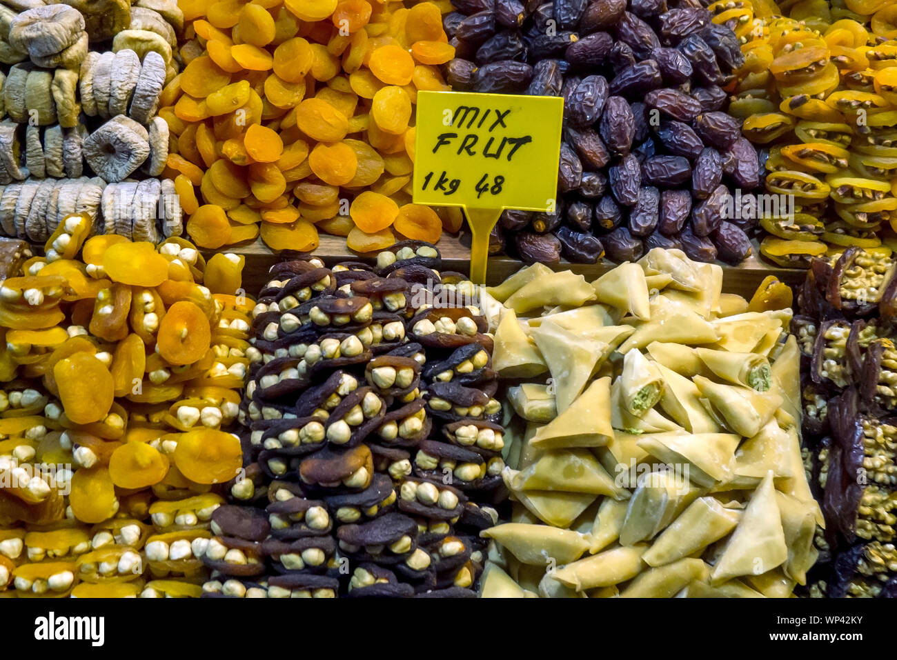 Dried fruit hi-res stock photography and images - Alamy