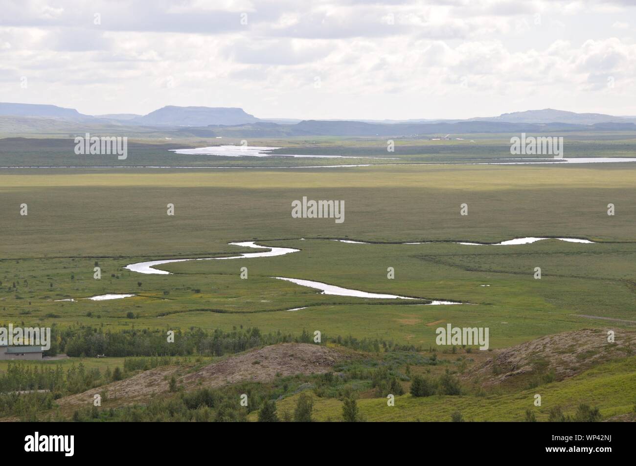 Berg ebene hi-res stock photography and images - Alamy