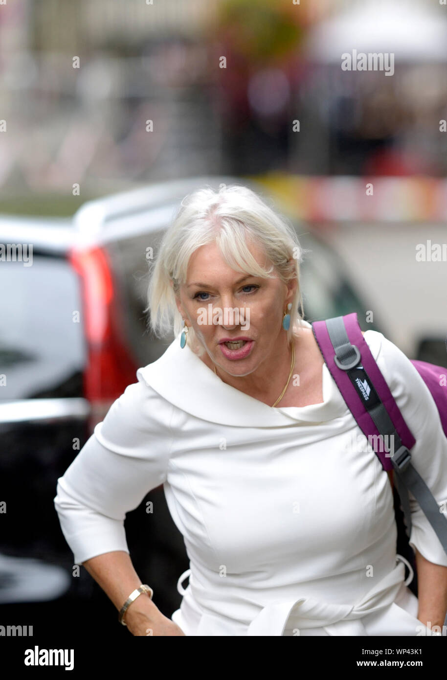 Member of parliament for mid bedfordshire hi-res stock photography and ...