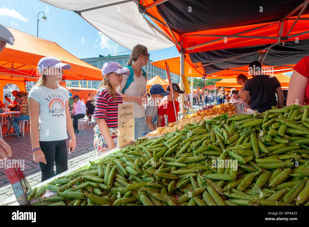 Helsinki cultural market hi-res stock photography and images - Alamy