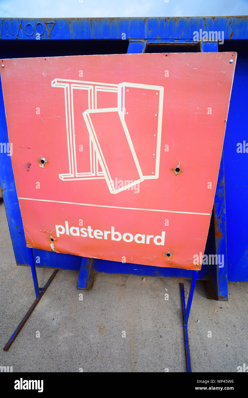 Plasterboard hi-res stock photography and images - Alamy