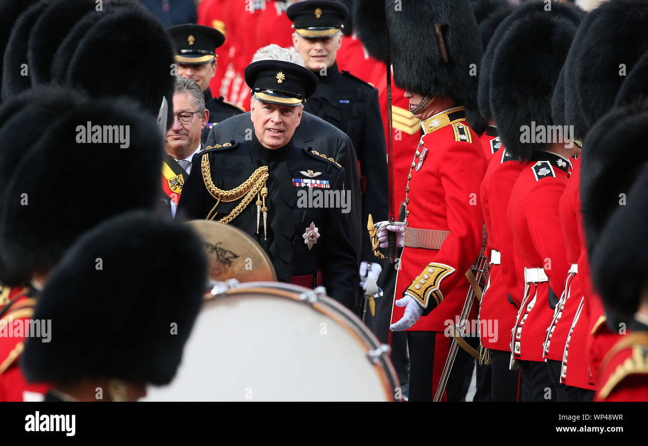 Royal Colonel Grenadier Guards High Resolution Stock Photography and ...