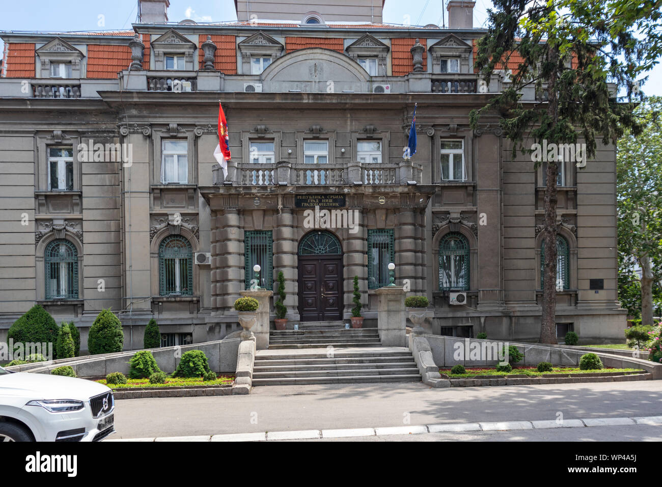 Nis town hall hi-res stock photography and images - Alamy