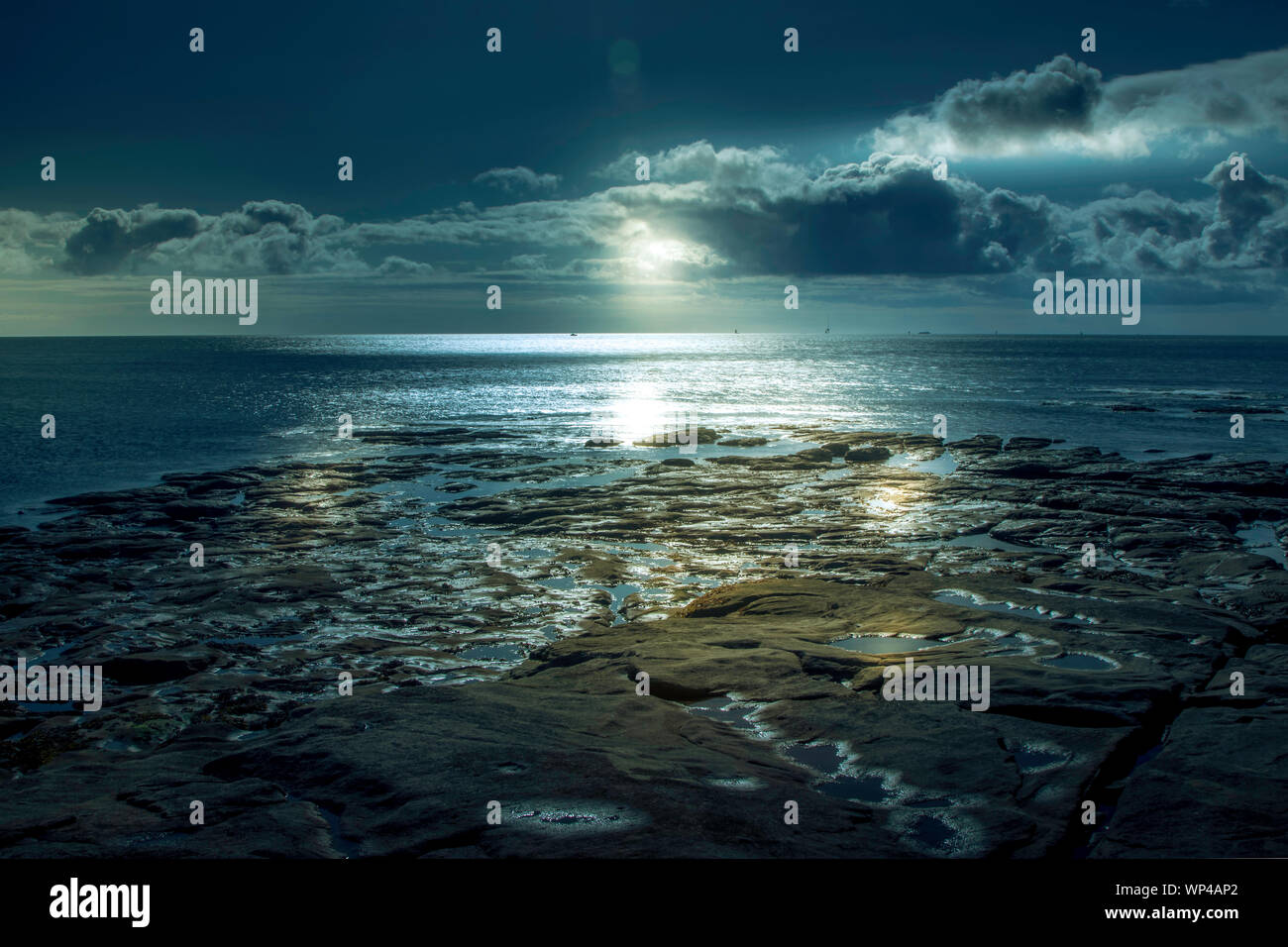 Water Coming Out Of Rocks High Resolution Stock Photography and Images ...