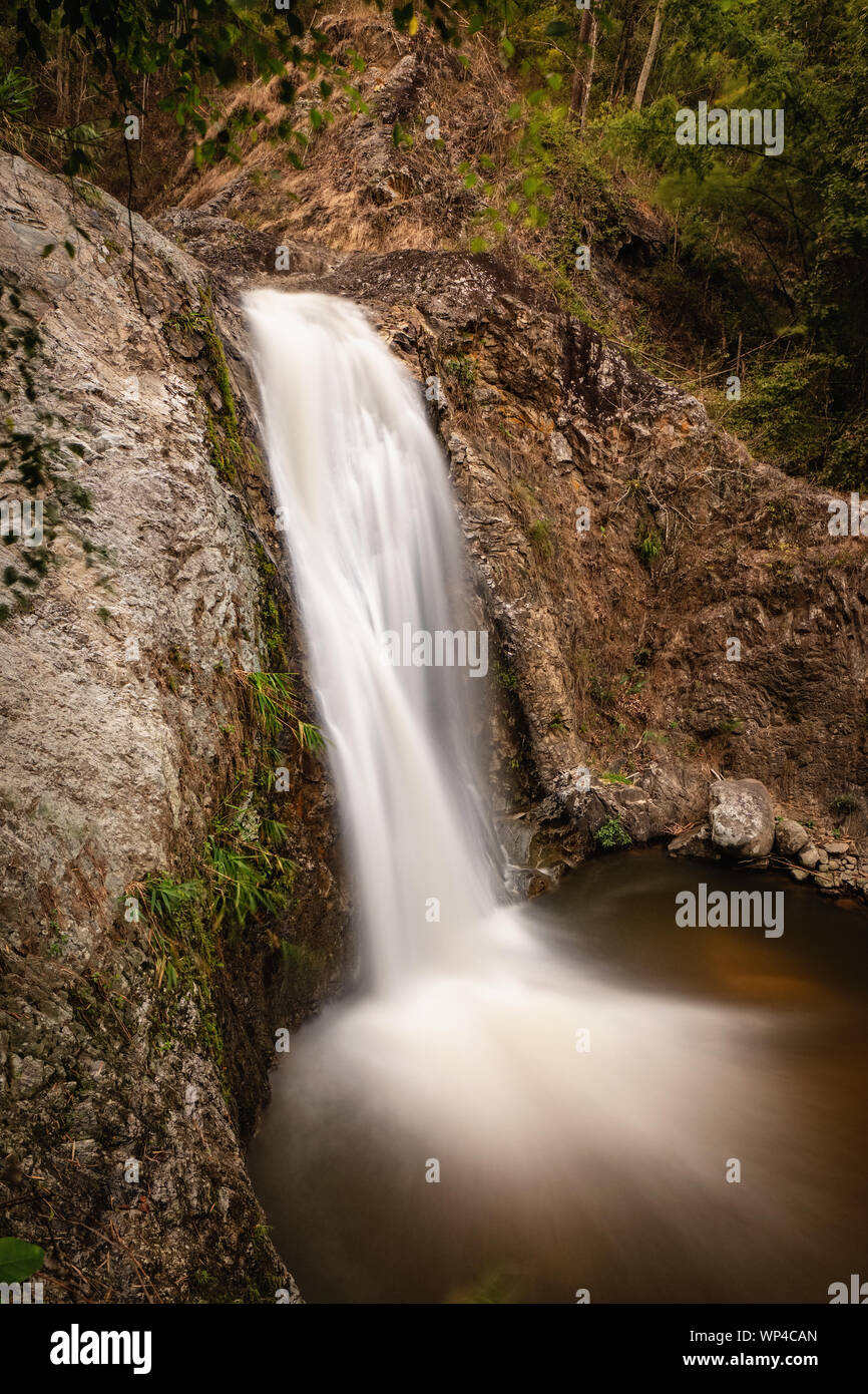 Shot a waterfall hi-res stock photography and images - Alamy