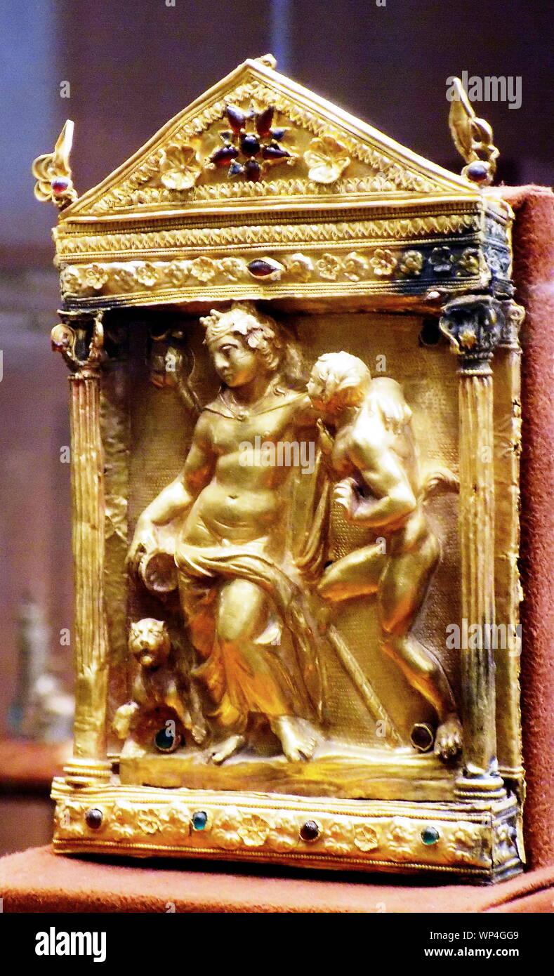 ancient, Greek, gold, stone, jewelry, history Stock Photo - Alamy