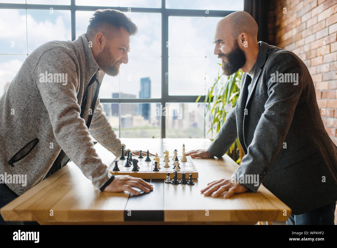 Chess players look into each other's eyes Stock Photo - Alamy