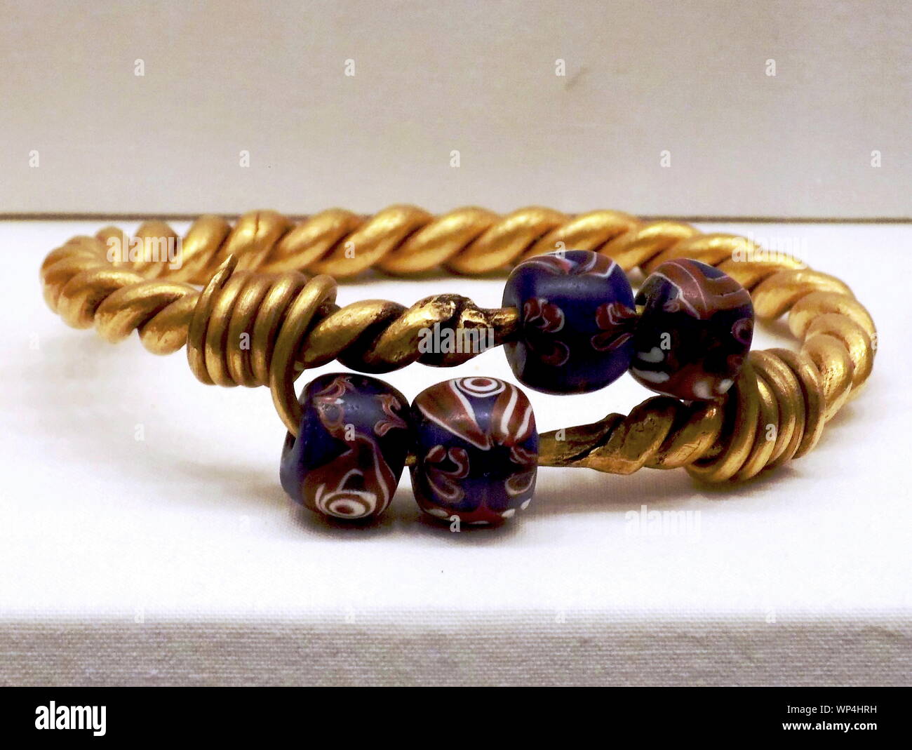 ancient, Greek, gold, stone, jewelry, history Stock Photo - Alamy