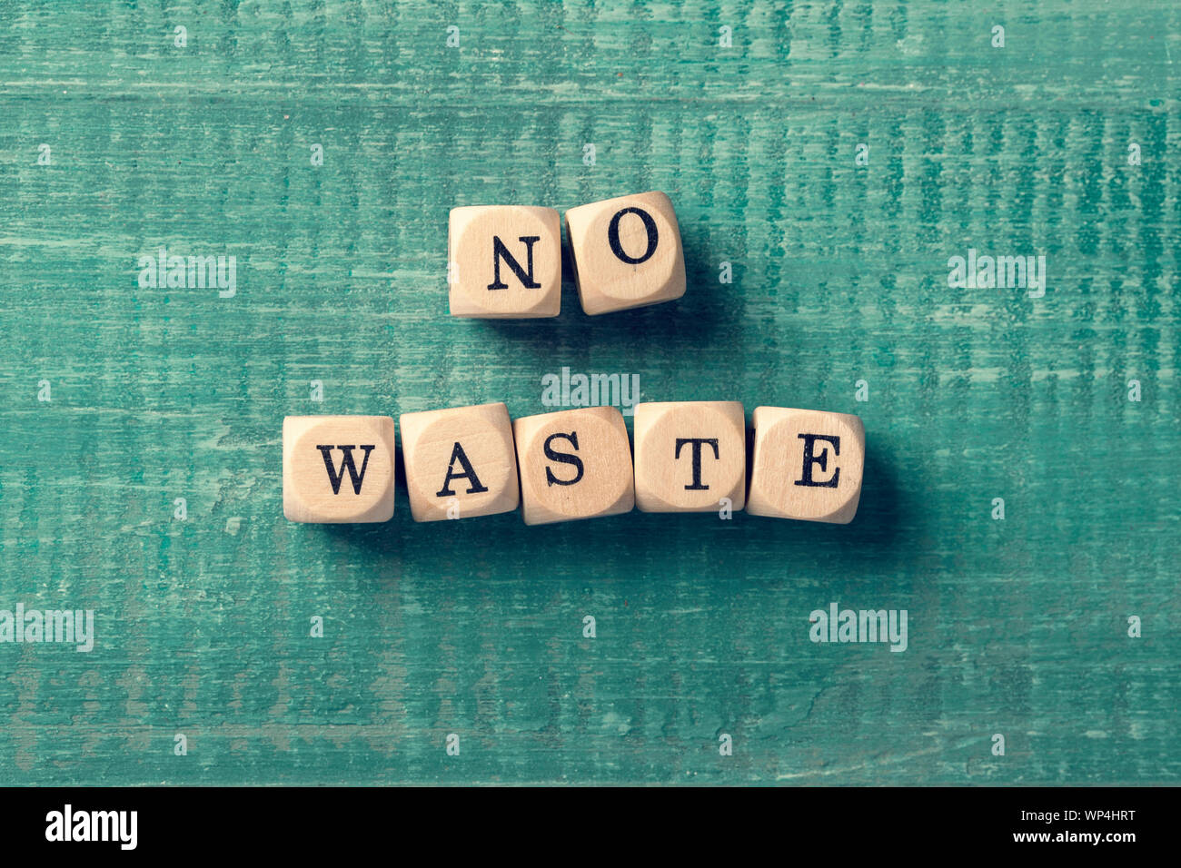 Letter cubes with word no waste. Environment concept Stock Photo - Alamy