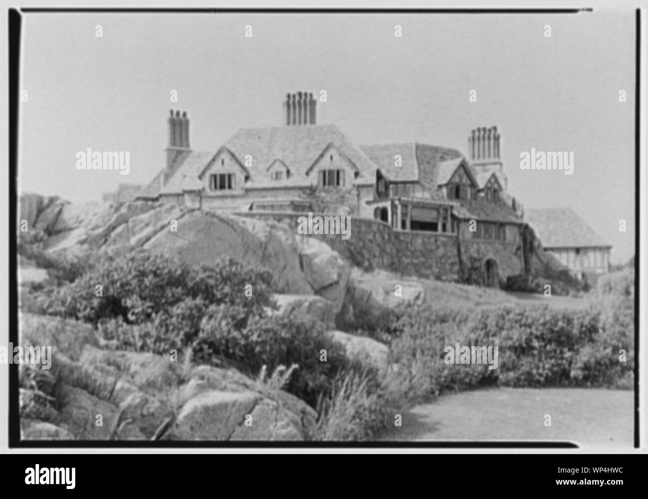 John russell pope architecture Black and White Stock Photos & Images ...
