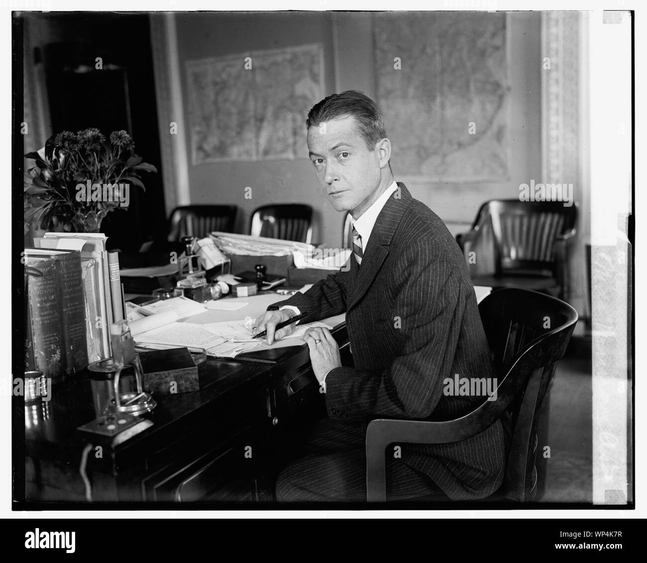 John macmurray hi-res stock photography and images - Alamy