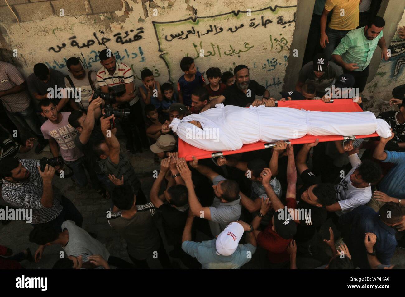 Gaza City, The Gaza Strip, Palestine. 7th Sep, 2019. Relevant carry ...