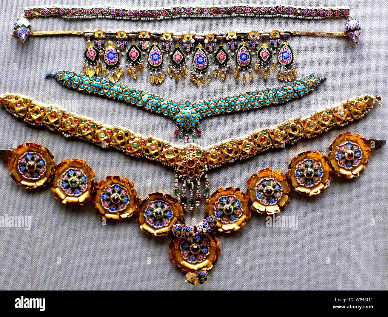 ancient, Greek, gold, stone, jewelry, history Stock Photo - Alamy
