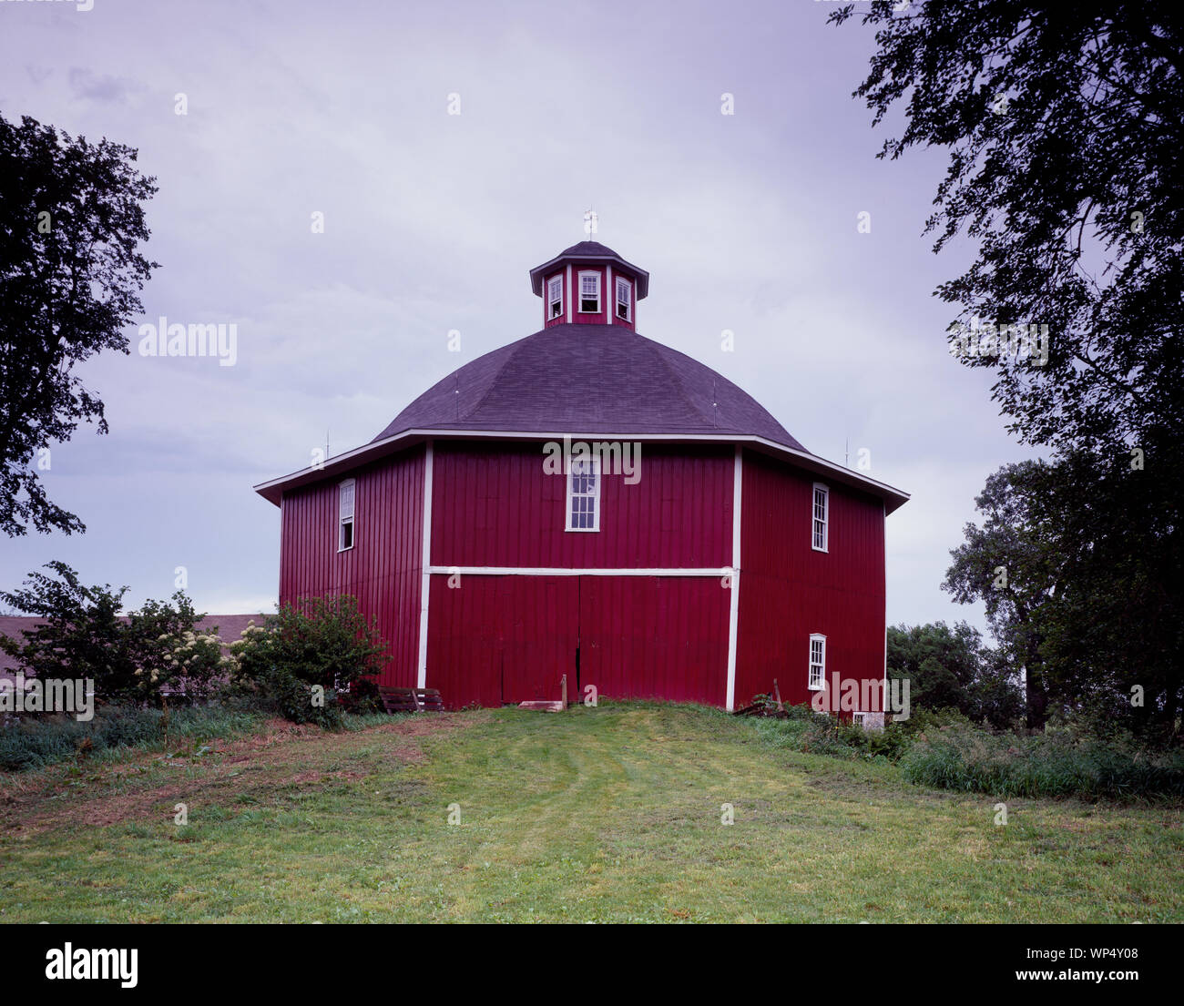 Joshua Secrest's octagonal barn near West Branch, Iowa Stock Photo - Alamy