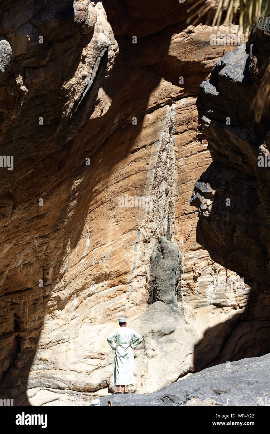 Oman rock formation hi-res stock photography and images - Alamy