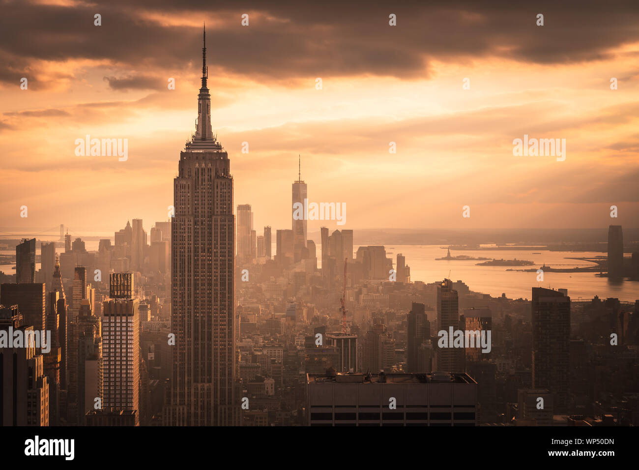 King kong tower hi-res stock photography and images - Alamy