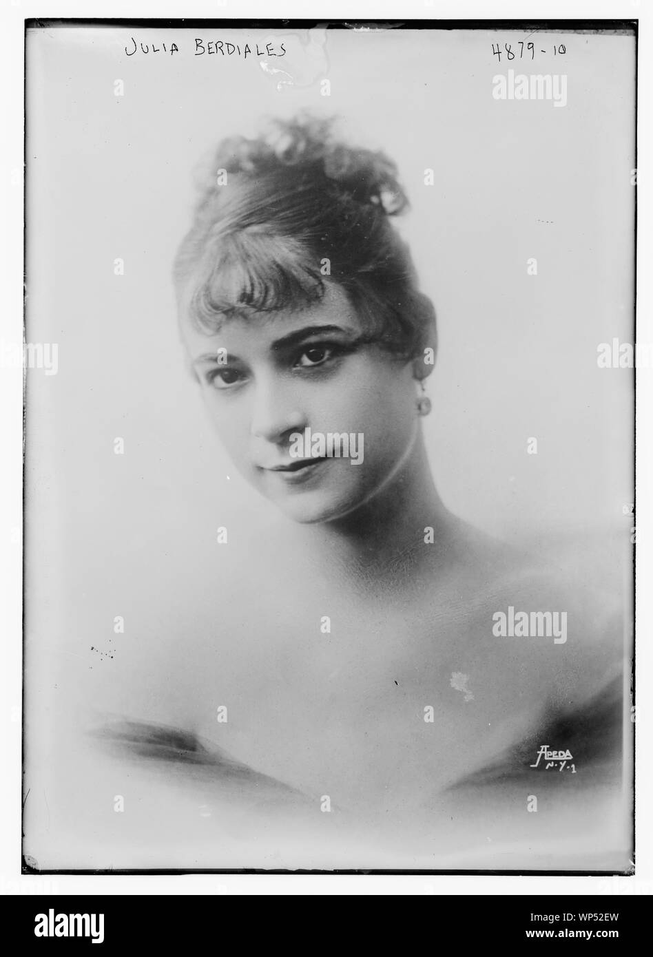 Julia berdiales hi-res stock photography and images - Alamy