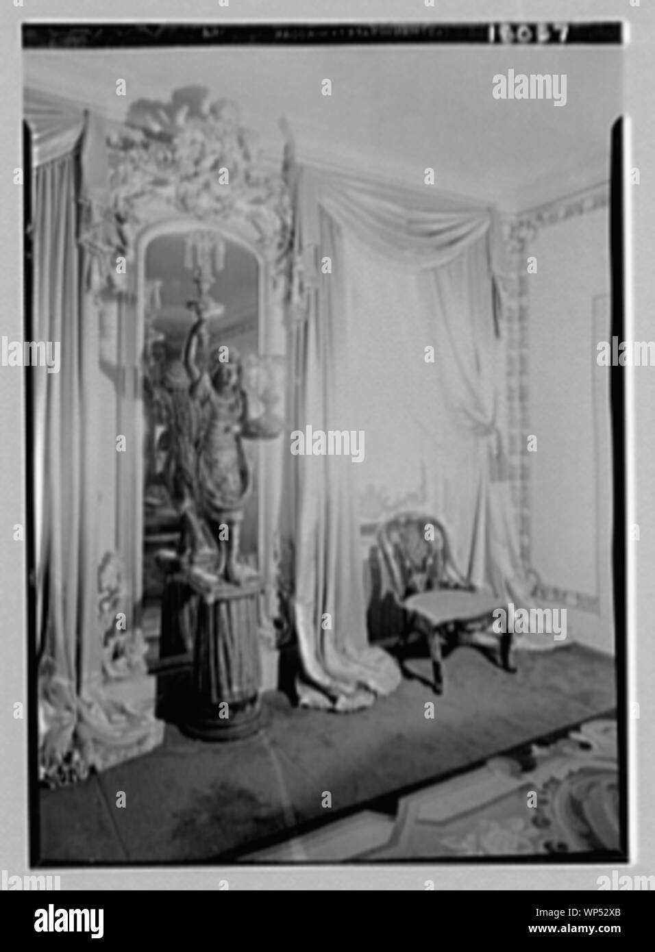 R force hi-res stock photography and images - Alamy