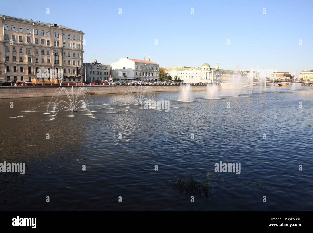 many fountain on river Stock Photo - Alamy