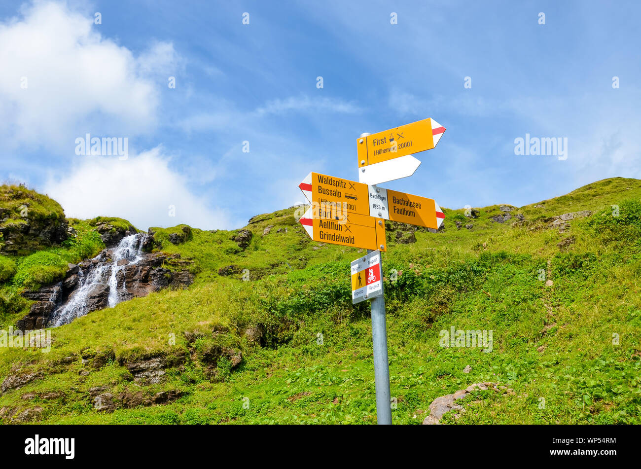Grindelwald sign hi-res stock photography and images - Alamy